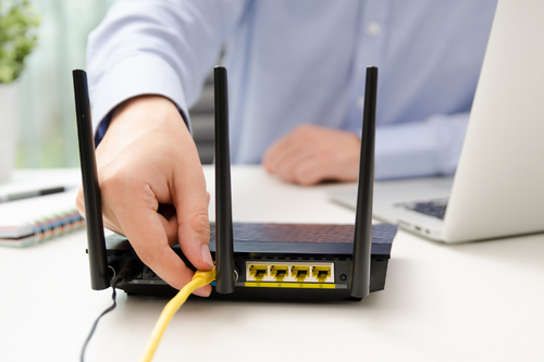 Redes WiFi vs redes cableadas: ventajas y desventajas – Garza